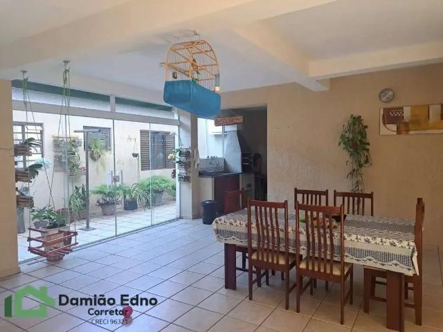 Casa / Sobrado para Venda em Jundiaí/SP Jardim Tannus 4 Quartos