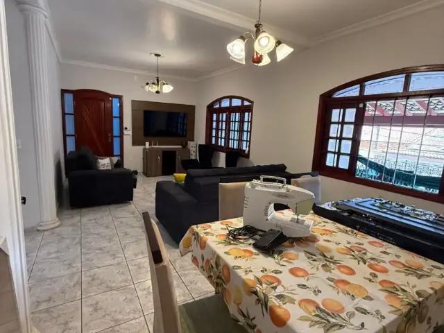 Casa / Sobrado para Venda em Jundiaí/SP Jardim Tannus 3 Quartos