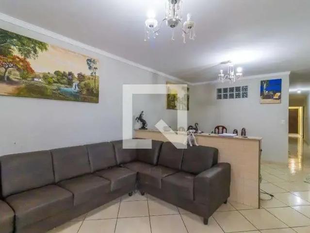 Casa / Sobrado para Venda em Jundiaí/SP Jundiaí Mirim 5 Quartos