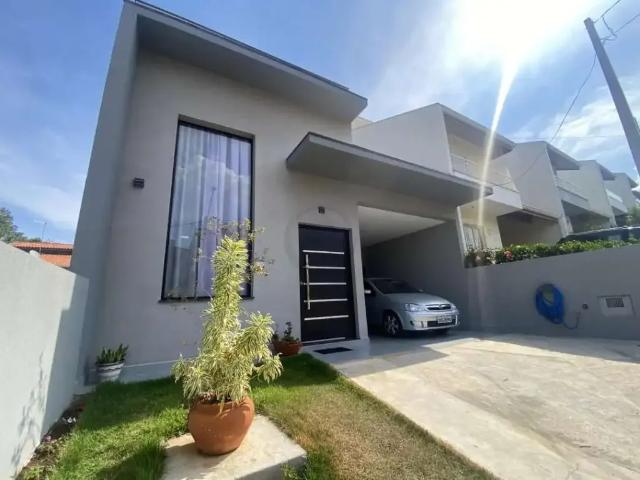 Casa / Sobrado para Venda em Jundiaí/SP Medeiros 3 Quartos