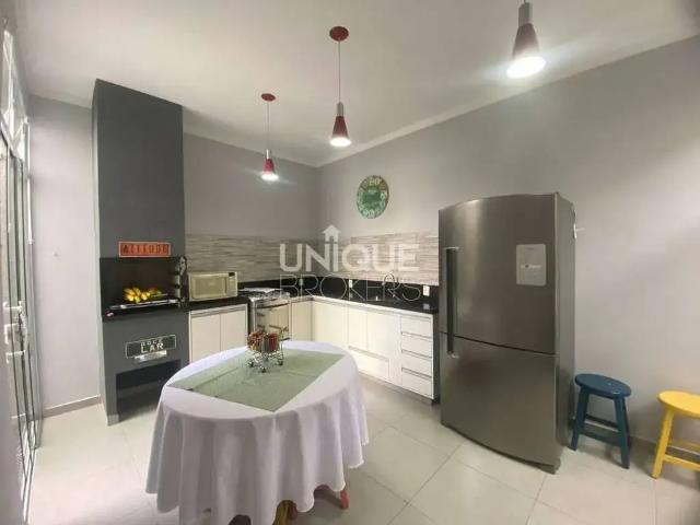 Casa / Sobrado para Venda em Jundiaí/SP Medeiros 3 Quartos