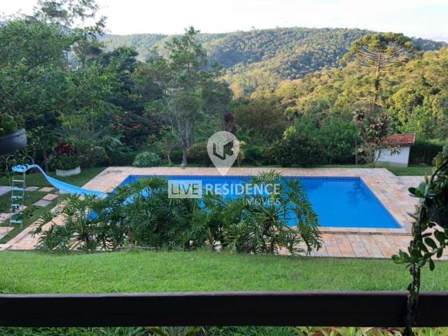Casa / Sobrado para Venda em Jundiaí/SP Santa Clara 4 Quartos