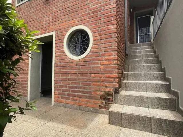 Casa / Sobrado para Venda em Jundiaí/SP Ponte de Campinas 2 Quartos