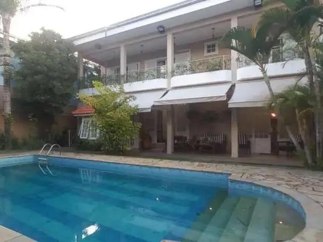 Casa / Sobrado para Venda em Jundiaí/SP Portal do Paraíso I 4 Quartos