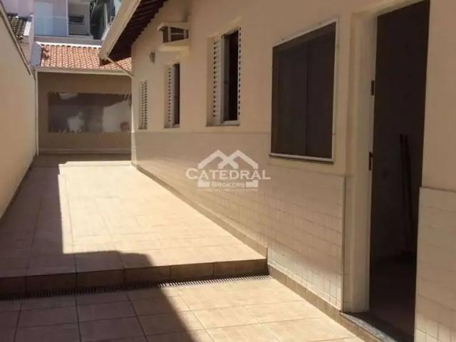 Casa / Sobrado para Venda em Jundiaí/SP Portal do Paraíso I 4 Quartos
