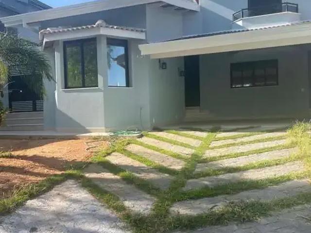 Casa / Sobrado para Venda em Jundiaí/SP Portal do Paraíso I 3 Quartos