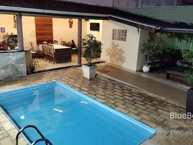 Casa / Sobrado para Venda em Jundiaí/SP Parque da Represa 3 Quartos