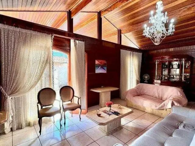 Casa / Sobrado para Venda em Jundiaí/SP Parque São Luiz 3 Quartos