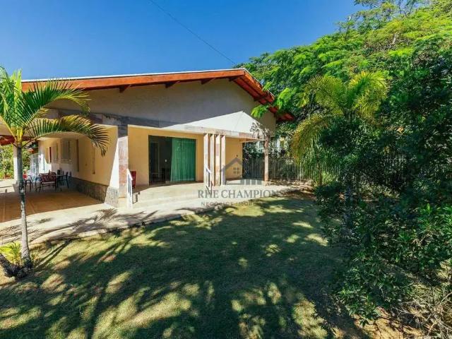 Casa / Sobrado para Venda em Jundiaí/SP Traviú 6 Quartos