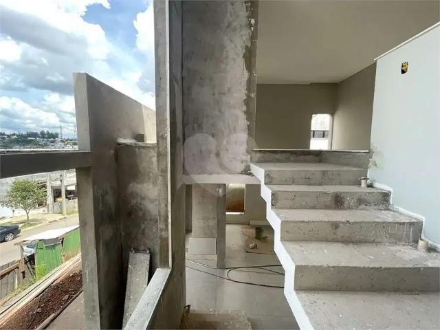 Casa / Sobrado para Venda em Jundiaí/SP Vale Azul 3 Quartos