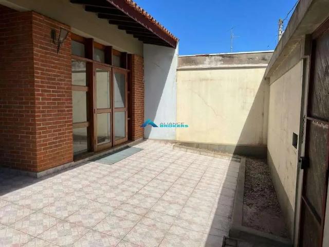 Casa / Sobrado para Venda em Jundiaí/SP Vila Vianelo 3 Quartos