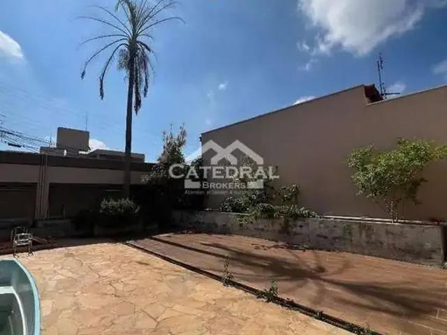 Casa / Sobrado para Venda em Jundiaí/SP Vila Agrícola 5 Quartos