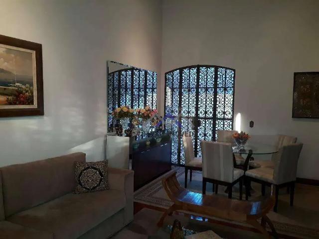 Casa / Sobrado para Venda em Jundiaí/SP Vila Cacilda 5 Quartos