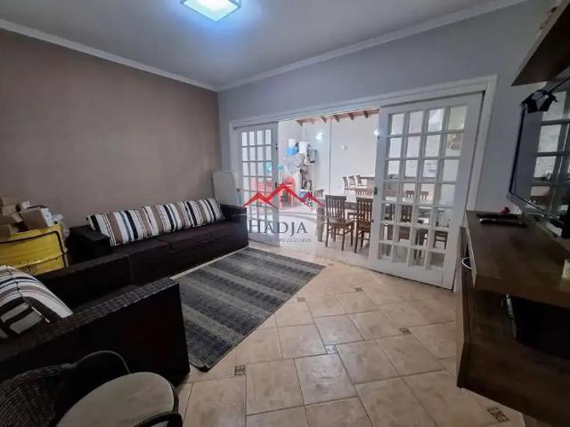 Casa / Sobrado para Venda em Jundiaí/SP Vila de Vecchi 3 Quartos
