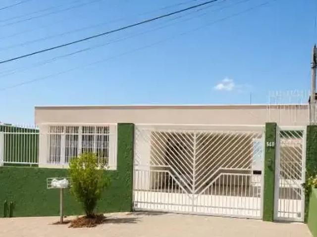 Casa / Sobrado para Venda em Jundiaí/SP Vila de Vecchi 3 Quartos