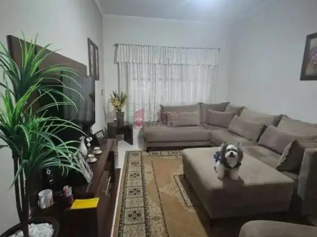 Casa / Sobrado para Venda em Jundiaí/SP Vila de Vecchi 4 Quartos