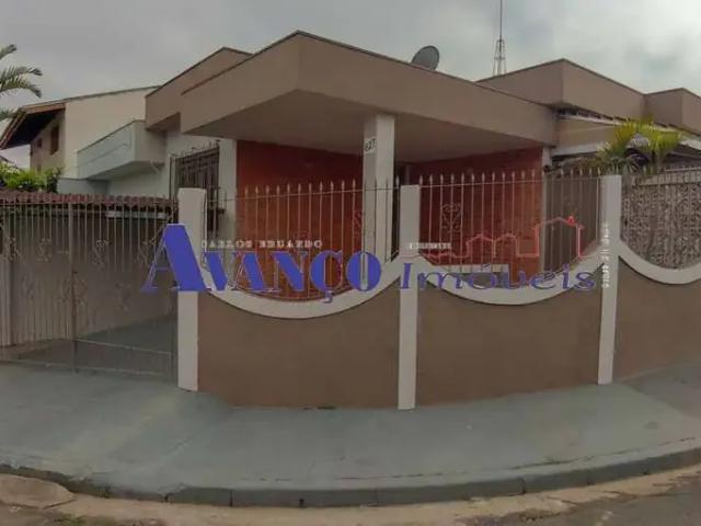 Casa / Sobrado para Venda em Jundiaí/SP Vila Hortolândia 4 Quartos