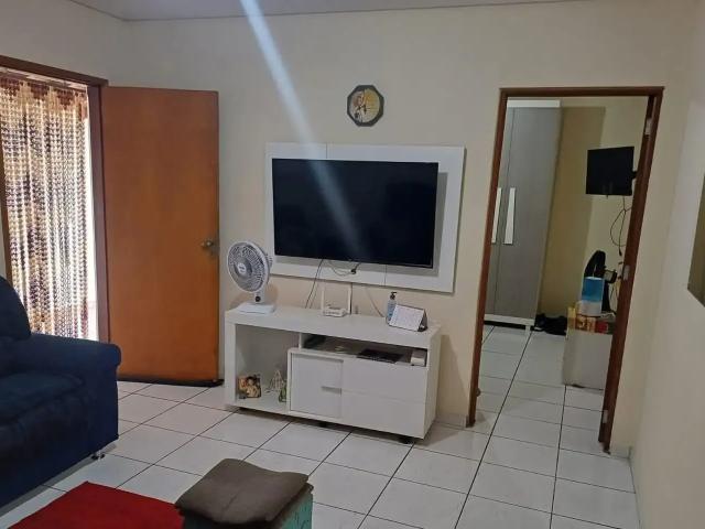 Casa / Sobrado para Venda em Jundiaí/SP Vila M Genoveva 2 Quartos