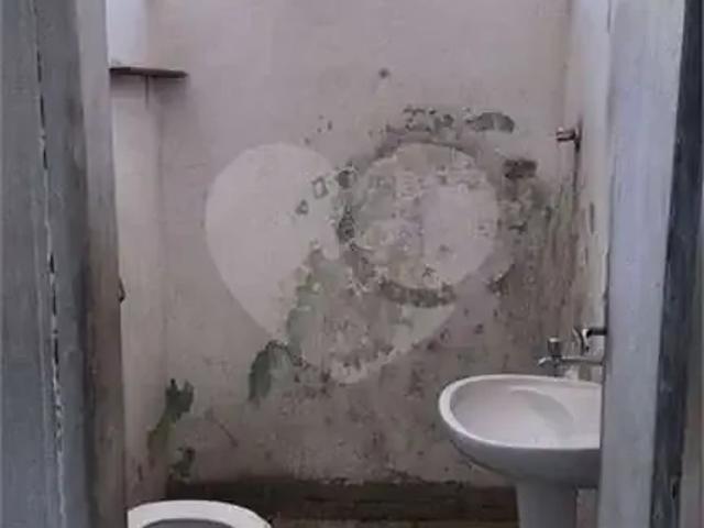 Casa / Sobrado para Venda em Jundiaí/SP Vila M Genoveva 2 Quartos