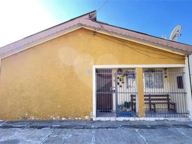 Casa / Sobrado para Venda em Jundiaí/SP Vila M Genoveva 2 Quartos