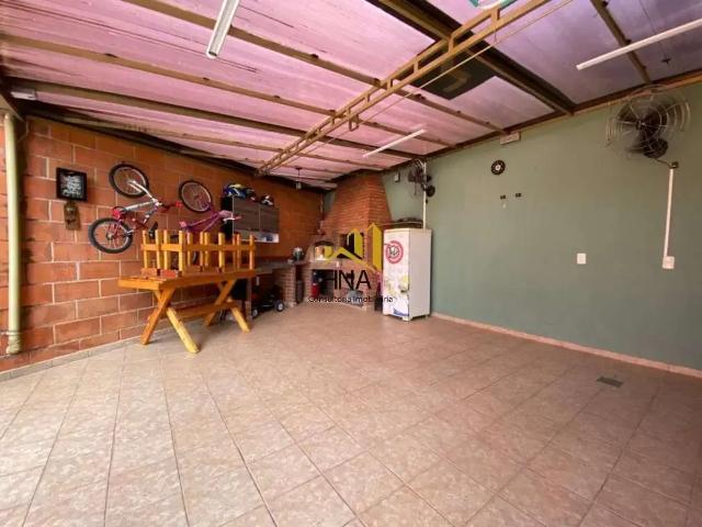 Casa / Sobrado para Venda em Jundiaí/SP Vila M Genoveva 3 Quartos