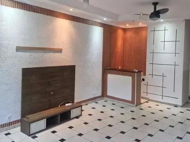 Casa / Sobrado para Venda em Jundiaí/SP Vila M Genoveva 3 Quartos