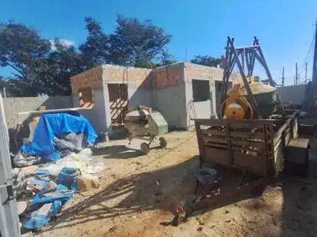Casa / Sobrado para Venda em Juatuba/MG Cidade Satélite 3 Quartos