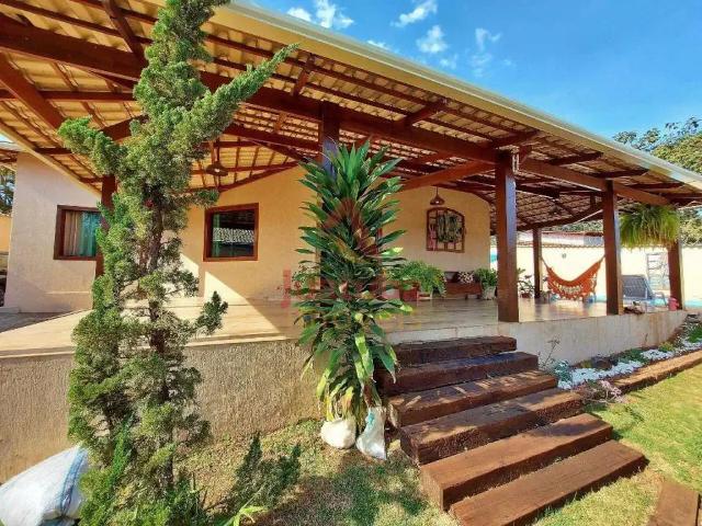 Casa / Sobrado para Venda em Juatuba/MG Cidade Satélite 6 Quartos