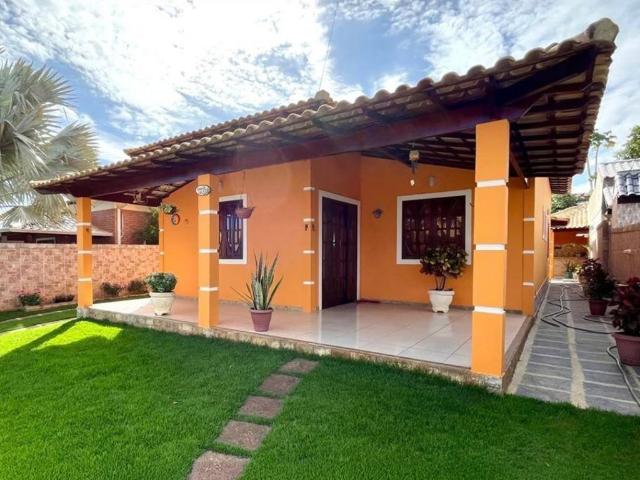 Casa / Sobrado para Venda em Juazeiro/BA Country Club 3 Quartos