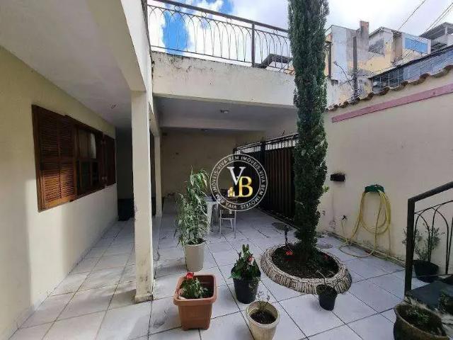Casa / Sobrado para Venda em Juiz de Fora/MG Teixeiras 4 Quartos