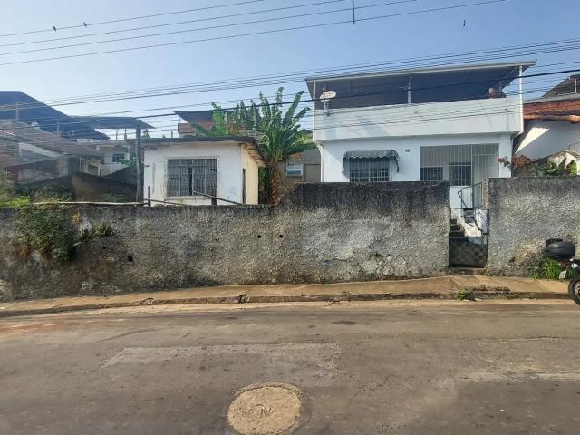 Casa / Sobrado para Venda em Juiz de Fora/MG Vila Furtado de Menezes 4 Quartos