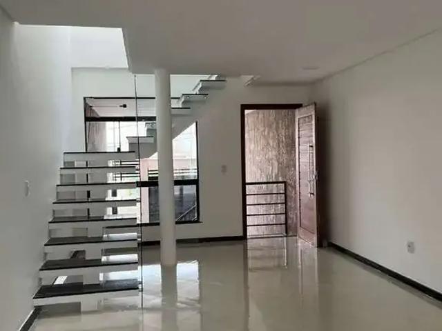 Casa / Sobrado para Venda em Juiz de Fora/MG Aeroporto 3 Quartos