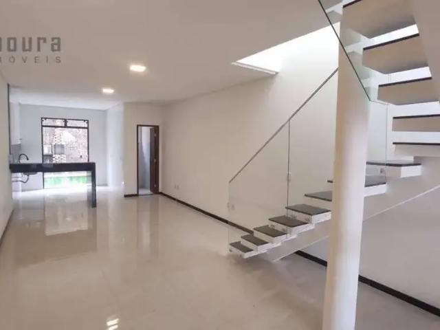 Casa / Sobrado para Venda em Juiz de Fora/MG Aeroporto 3 Quartos