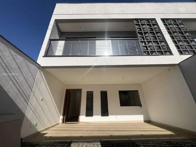 Casa / Sobrado para Venda em Juiz de Fora/MG Aeroporto 3 Quartos