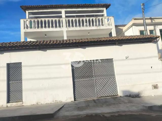 Casa / Sobrado para Venda em Juiz de Fora/MG Aeroporto 3 Quartos
