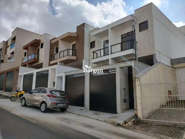Casa / Sobrado para Venda em Juiz de Fora/MG Aeroporto 3 Quartos