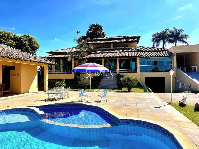 Casa / Sobrado para Venda em Juiz de Fora/MG Aeroporto 3 Quartos