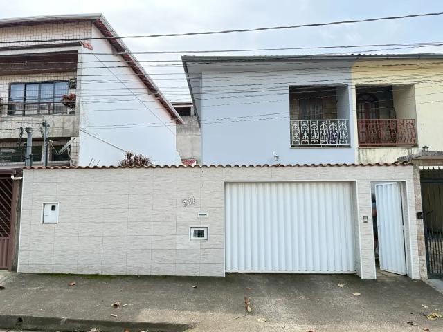 Casa / Sobrado para Venda em Juiz de Fora/MG Aeroporto 4 Quartos