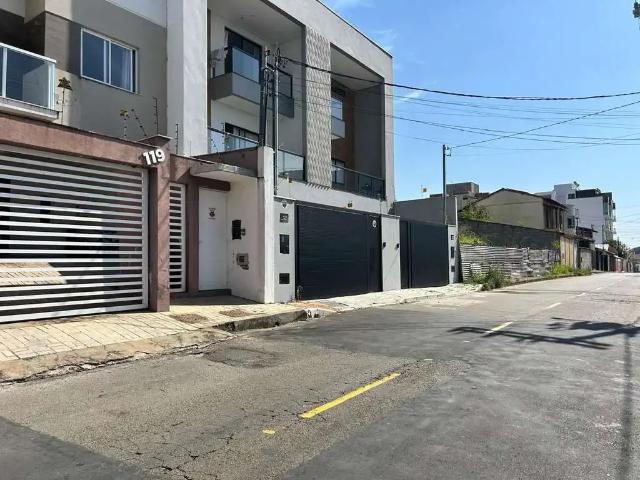 Casa / Sobrado para Venda em Juiz de Fora/MG Aeroporto 4 Quartos