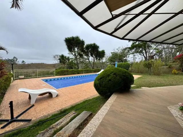 Casa / Sobrado para Venda em Juiz de Fora/MG Área Rural de Juiz de Fora 3 Quartos