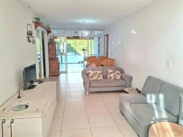 Casa / Sobrado para Venda em Juiz de Fora/MG Bairu 4 Quartos