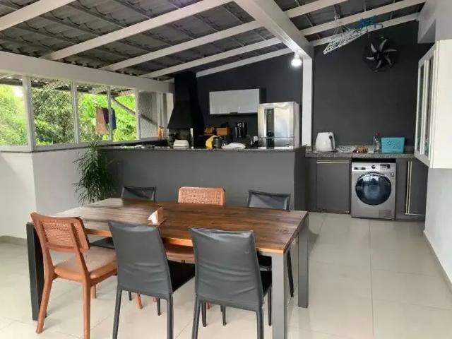 Casa / Sobrado para Venda em Juiz de Fora/MG Bairu 2 Quartos