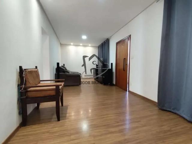 Casa / Sobrado para Venda em Juiz de Fora/MG Bairu 3 Quartos