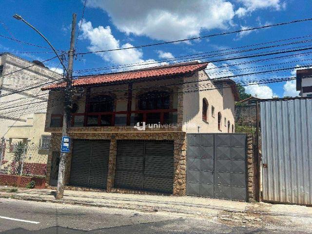 Casa / Sobrado para Venda em Juiz de Fora/MG Bairu 3 Quartos
