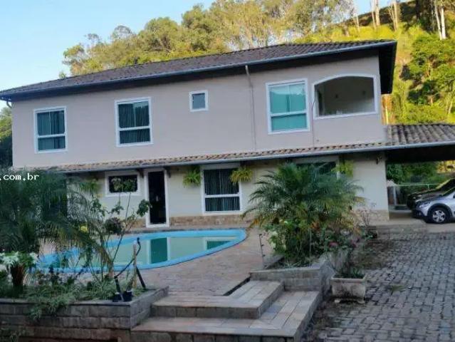 Casa / Sobrado para Venda em Juiz de Fora/MG Barão do Retiro 3 Quartos