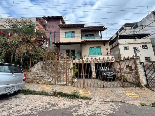 Casa / Sobrado para Venda em Juiz de Fora/MG Benfica 4 Quartos