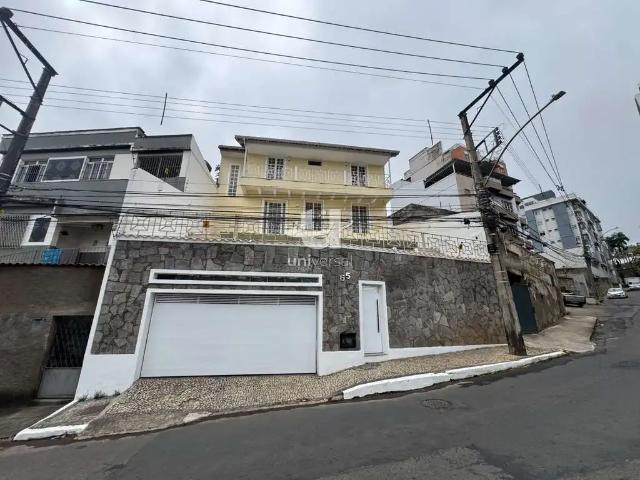 Casa / Sobrado para Venda em Juiz de Fora/MG Bom Pastor 3 Quartos