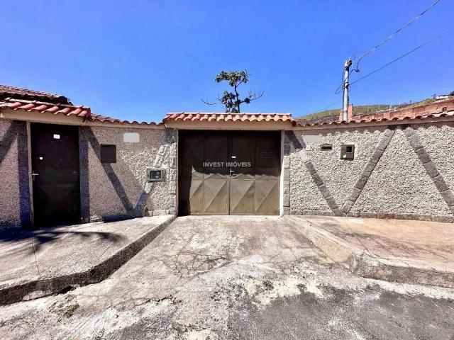 Casa / Sobrado para Venda em Juiz de Fora/MG Carlos Chagas 3 Quartos