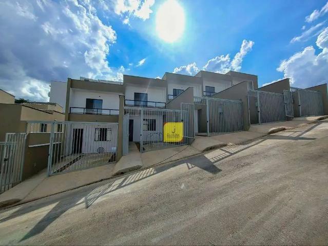 Casa / Sobrado para Venda em Juiz de Fora/MG Cerâmica 2 Quartos