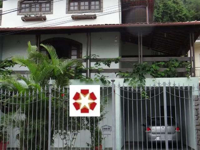 Casa / Sobrado para Venda em Juiz de Fora/MG Democrata 5 Quartos